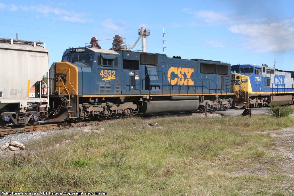 CSX 4532